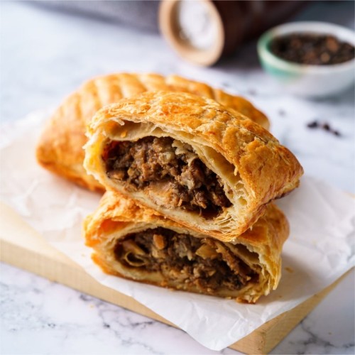 Black Pepper Chicken Puff | Polar Puffs & Cakes